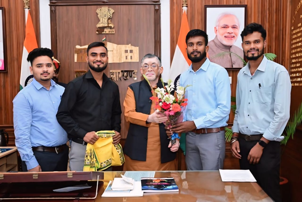 Jharkhand governor - सिल्ली के गोड़ाडीह निवासी मिले राज्यपाल संतोष ...