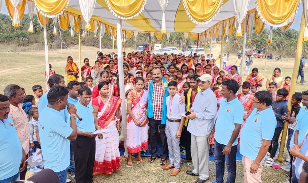 Jamshedpur dhivar samaj : धीवर समाज के वार्षिक वनभोज सह-मिलन समारोह में ...